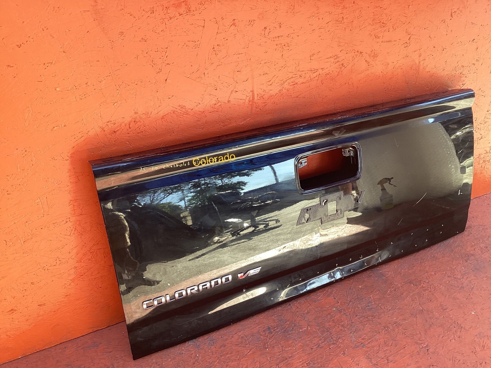 2015 2016 2017 2018 CHEVY COLORADO TAILGATE OEM USED | eBay