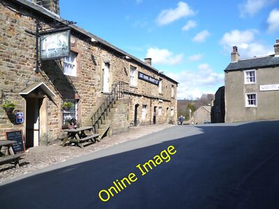 Photo 6x4 Slaidburn: The 'Hark To Bounty' This old pub in the lovely ...