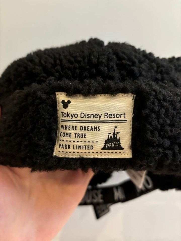 Japan Tokyo Disney Resort Ears Mickey limited Fluffy Boa Cap Hat Black ...