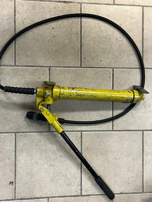 Hydraulic - Enerpac P39