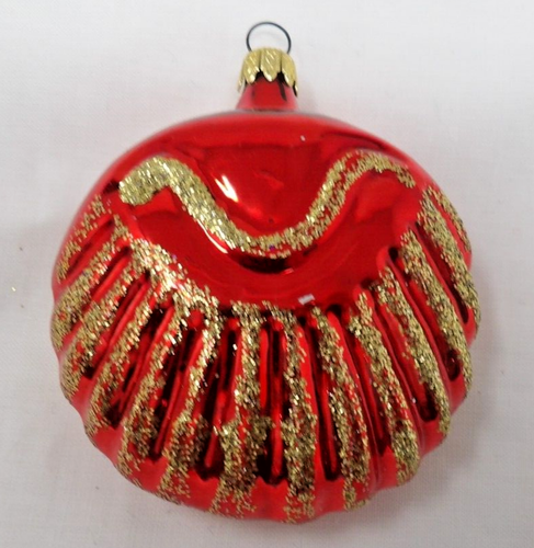 Vintage Red Clam Scallop Shell Colombia Blown Glass Christmas Ornament ...