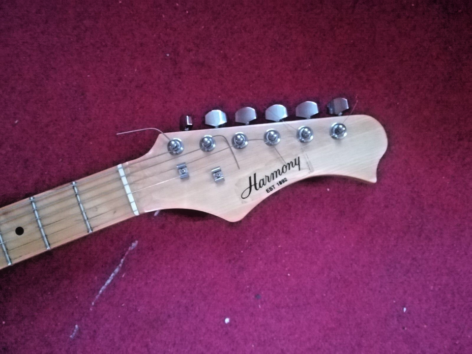 Chitarra elettrica Harmony Strat-Style Est 1892 avorio | eBay