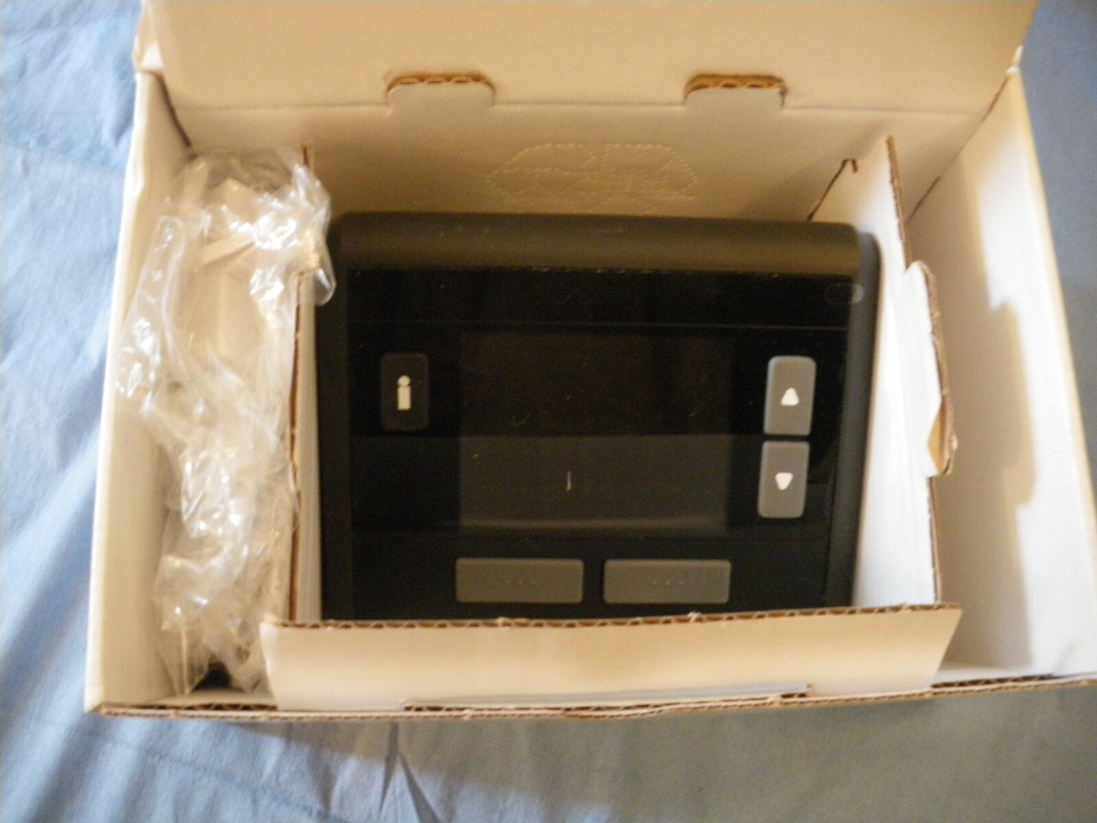 2 TUNSTALL RTX3370 TELEHEALTH MONITOR | eBay UK