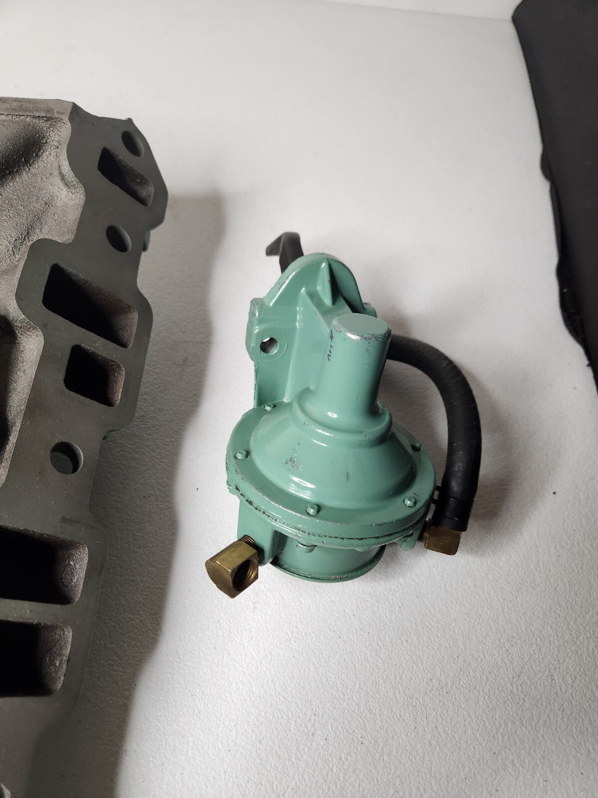 1966 1970 Jeep CJ Dauntless Buick 225 V6 90 Degree Intake Manifold ...