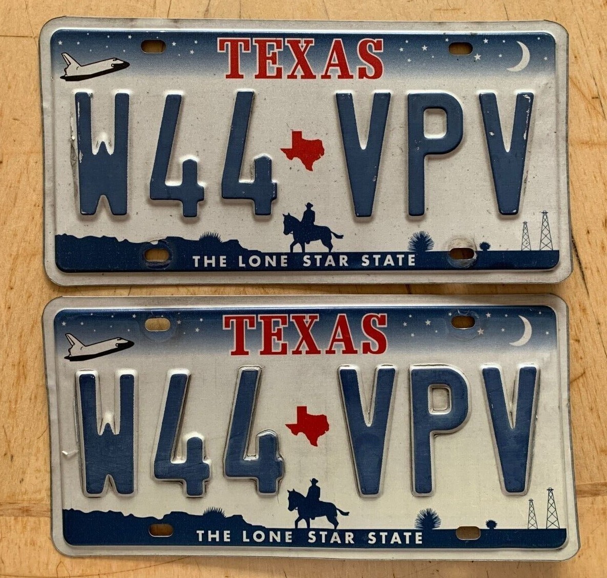 TEXAS SPACE SHUTTLE LICENSE PLATE PLATES PAIR " W44 VPV " TX | eBay