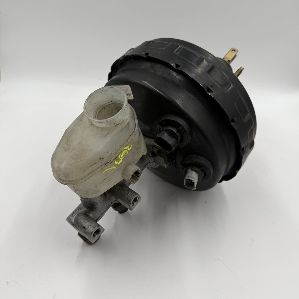 2003-2007 Toyota Sequoia V8 Power Brake Booster Master Cylinder 47200 ...