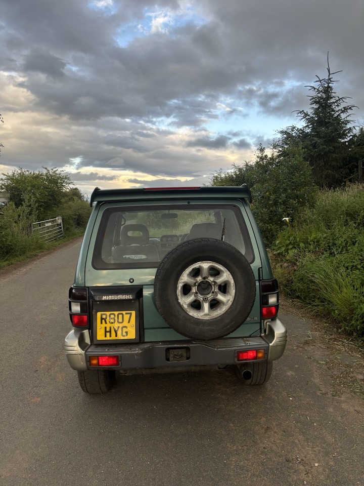 Mitsubishi Shogun Mk2 3.0 V6 Swb Flare Arch Not Pajero | eBay UK