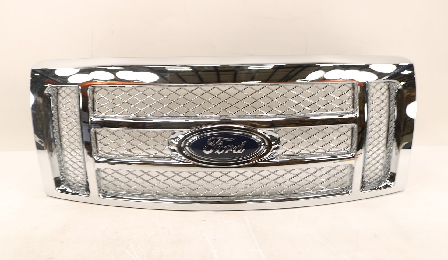 NEW OEM Ford Chrome Mesh Radiator Grille w/ Emblem CL3Z-8200-BB F-150 ...