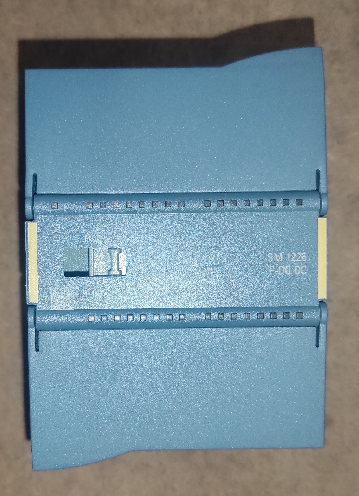 SIEMENS S7 1200 SM 1226 F DQ DC - 6ES7 226-6DA32-0XB0 --- 6ES7226-6DA32 ...