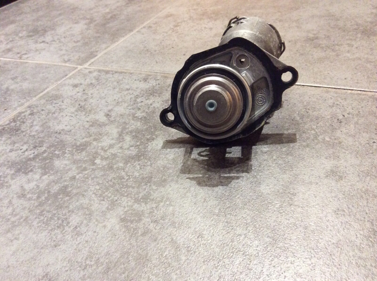 Thermostat w/ Housing for Mercedes Benz C230 C280 C300 C350 E350 ML350 ...