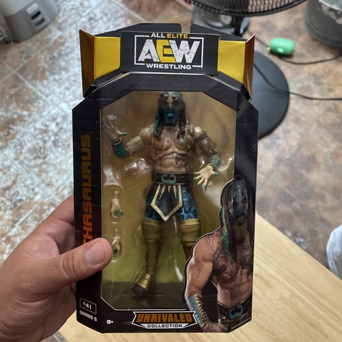 WWE WWF AEW WCW ECW - Jazwares Unrivaled Series 5 #41 Luchasaurus ...