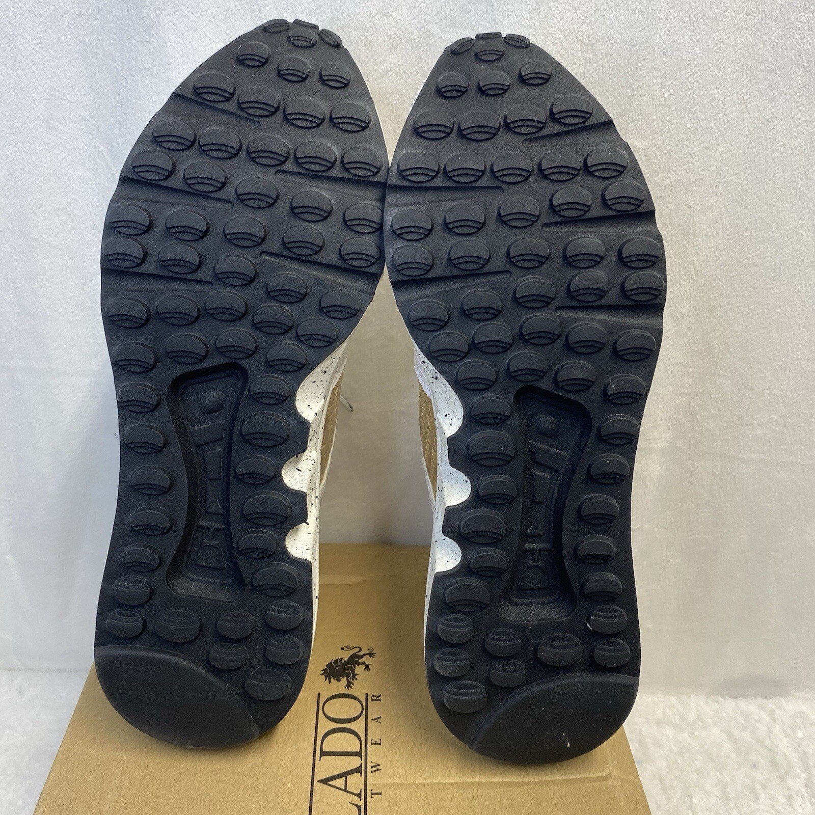 VLADO Footwear Cleo Lace-Up Sneakers Shoes Women Size 8.5 White/Gold IG ...