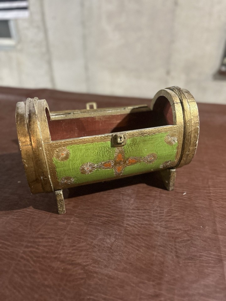 ANTIQUE GREEN GILT WOOD BARREL TRINKET BOX MINIATURE CHEST W HANDLE | eBay