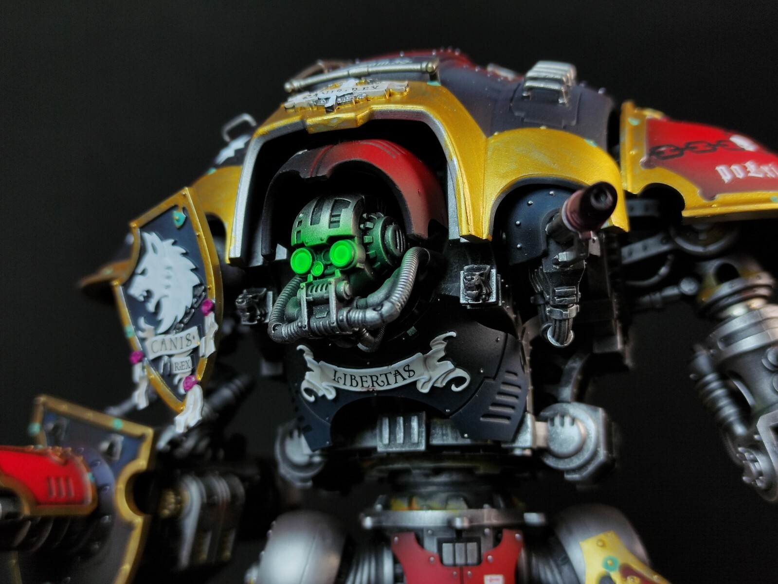 Warhammer 40k commission painted Knight Preceptor Canis Rex weapon on ...