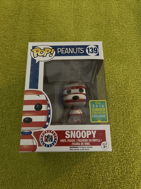 Funko Pop! Vinyl: Peanuts - Snoopy (Patriotic) - Barnes and Noble (BN ...