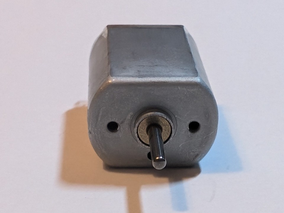 Small High Speed Hobby DC Motor w/ Terminals FF-130RH-15210 4280 RPM | eBay