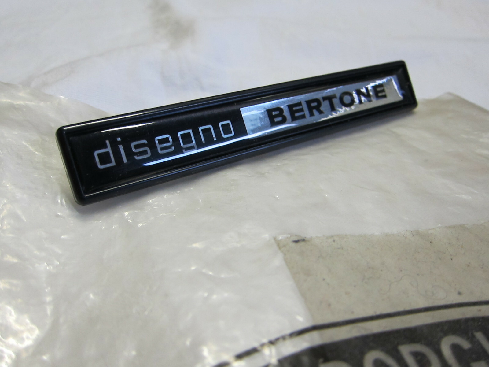 Lamborghini Countach disegno Bertone side badge emblem script new | eBay