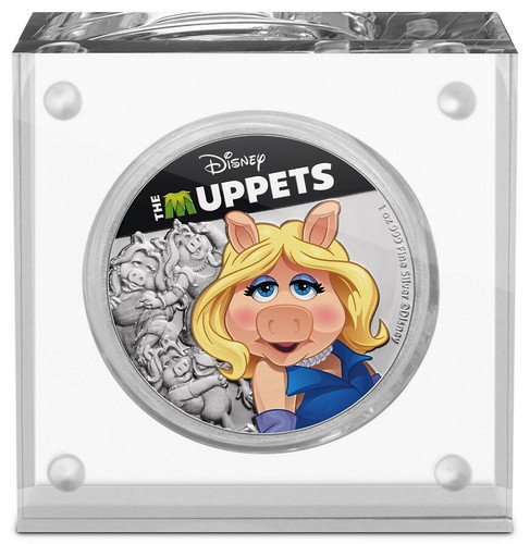 Disney 2019The Muppets Miss Piggy 1oz Silver medallion plastic display ...