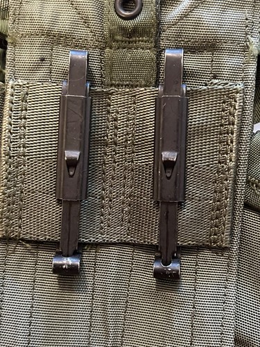 USGI Rifle Pouch Small Arms Ammo Case Magazine Green Alice Clip Vintage ...