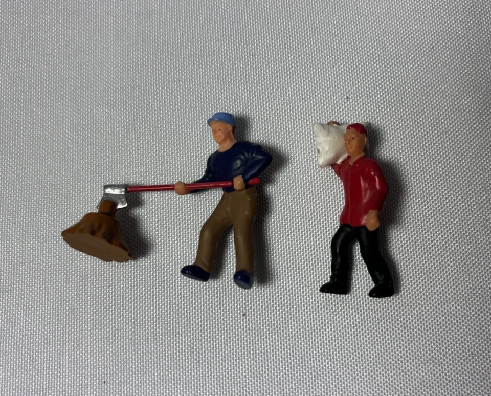 Plasticville - Railroad Work Car, Hobo Shack,outhouse, Cows-Bachmann ...