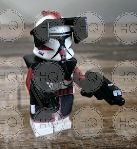 **NEW** LEGO Phase 1 Commander Fox Minifigure w/ Custom Helmet ...