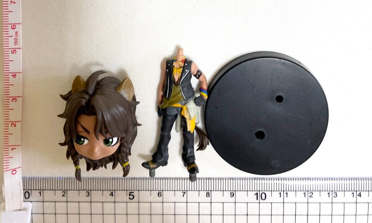 Leona Ringscholar Disney Twisted Wonderland Q posket Figure Stand ...