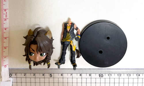 Leona Ringscholar Disney Twisted Wonderland Q posket Figure Stand ...