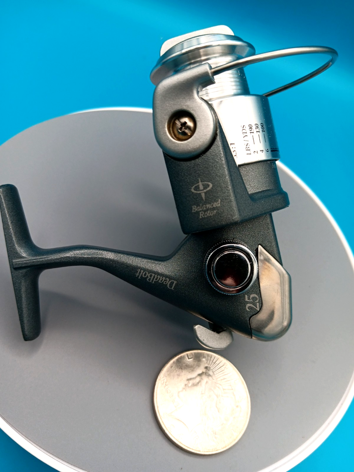 Pinnacle “Dead Bolt” DNF 25 Spinning Reel, Pristine (Pre-owned Never Fished) | eBay