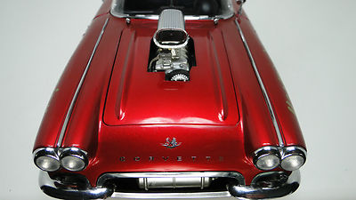 Corvette Chevrolet StingRay Race Car Chevy Classic Hot Rod Metal Model ...