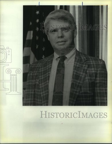 1988 Press Photo Government - Tim Coulon, Chief Admin. Asst. Jefferson ...