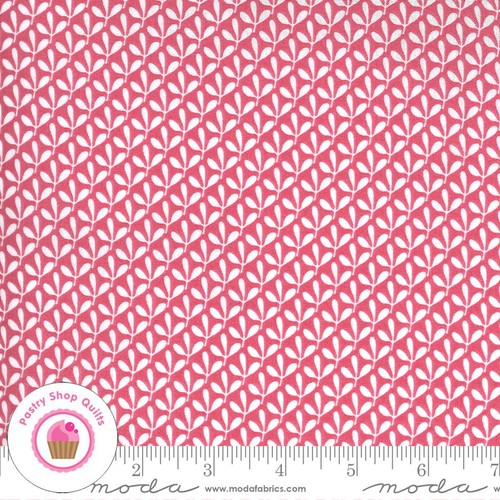 Moda SPRING CHICKEN 55528 12 Pink SWEETWATER Quilt Fabric | eBay