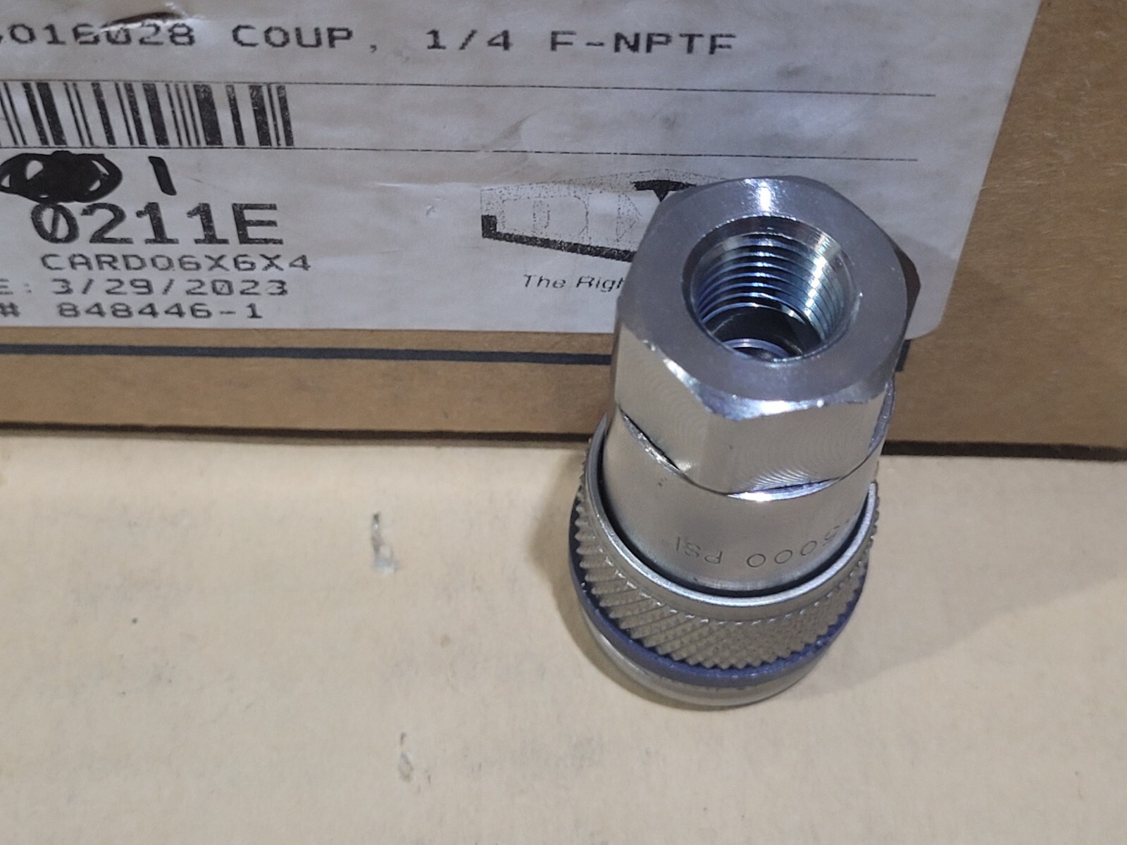 Dixon 2HTF2 5 000 PSI Flat Face No-drip Coupler Made in USA for sale ...