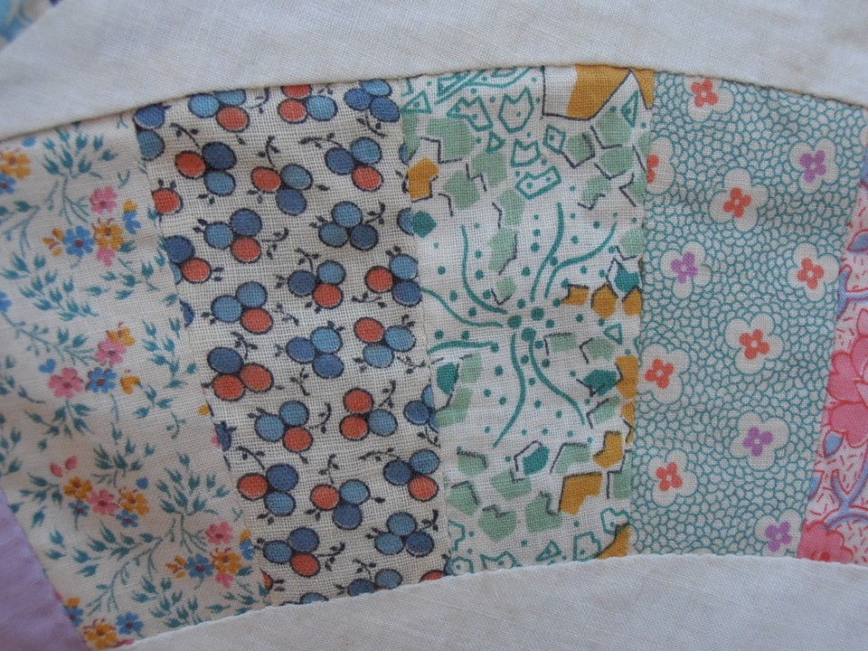 Double Wedding Ring Handcrafted Quilt Feedsack Fabric Cotton Hand Tied ...