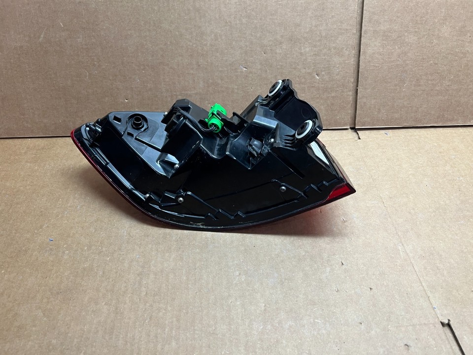 OEM 2019 2020 2021 AUDI A8 S8 LED TAIL LIGHT RIGHT SIDE RH NICE!! | eBay