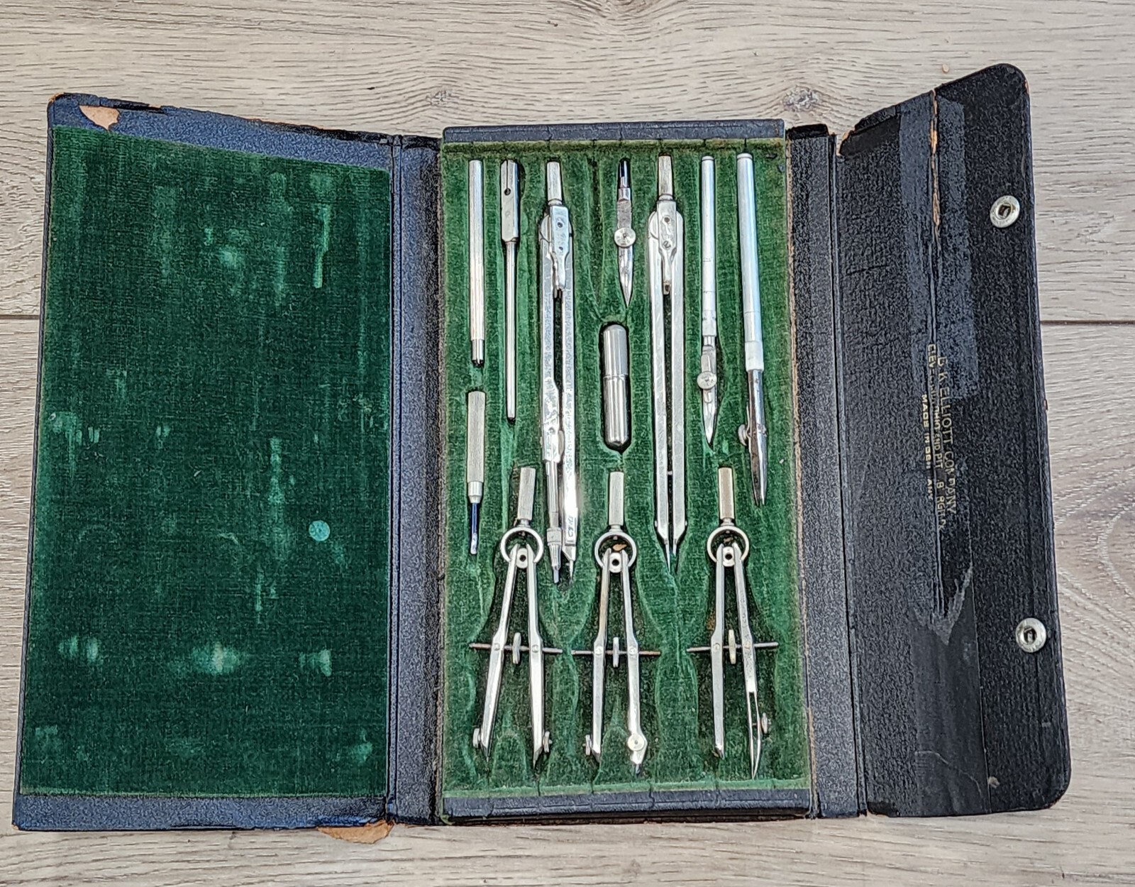 Vintage Compass Drafting Tools Drawing Set w/ Case Tacro 217 ...