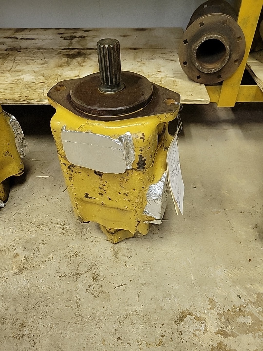 7J0611, USED PUMP A FOR CATERILLAR FITS 769 769B 768B HW TRUCK SHIPS ...