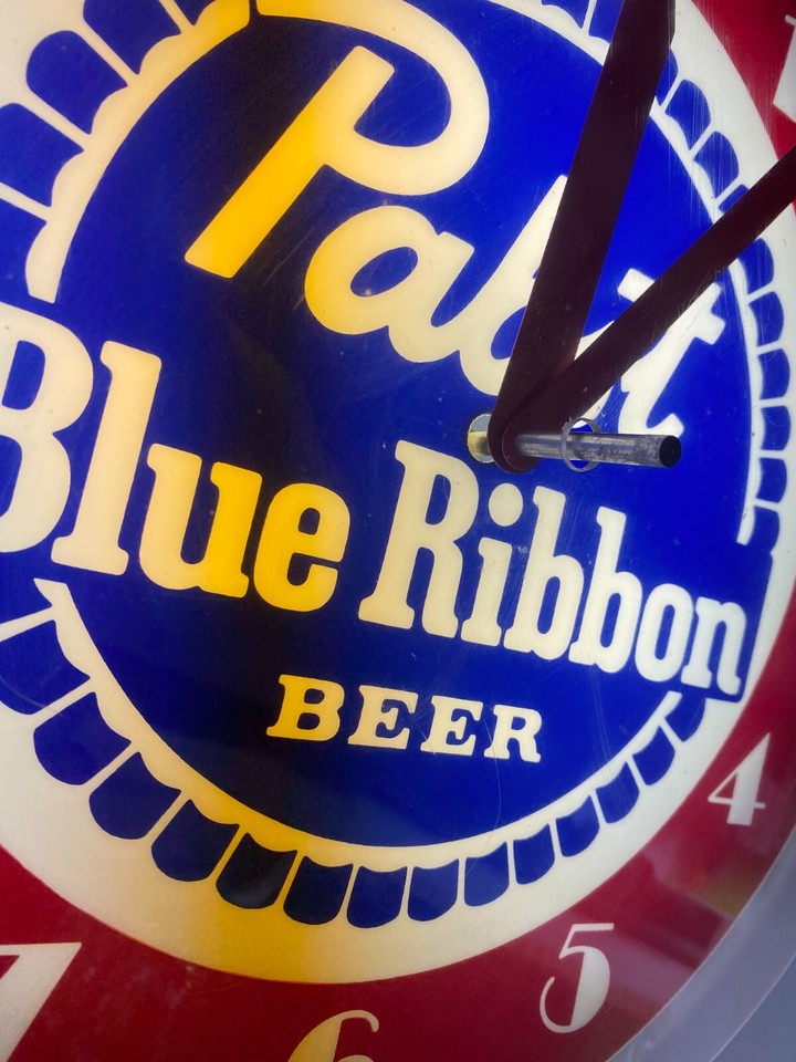 Vintage Rare Pabst Blue Ribbon Beer Clock Lighted Light NOS PBR 17 Inch ...