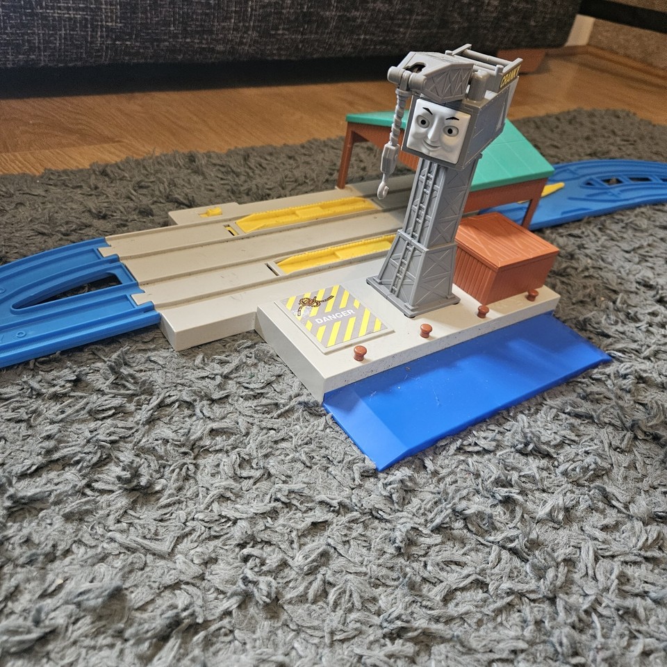 Tomy Thomas Train Trackmaster Track Rail Road docks Bundle | eBay UK