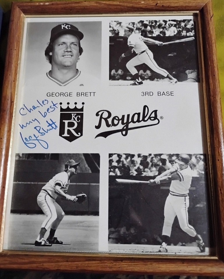 KC Royals George Brett autographed framed 8x10 picture, one unsigned ...