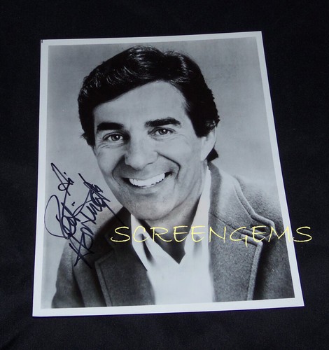 Pat Harrington, Jr. signed portrait photo 1970s comedian One Day at a ...