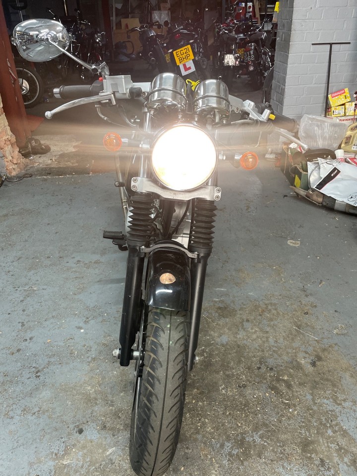 AJS cadwell clubman 125cc retro 125 motorcycle learner modern classic ...