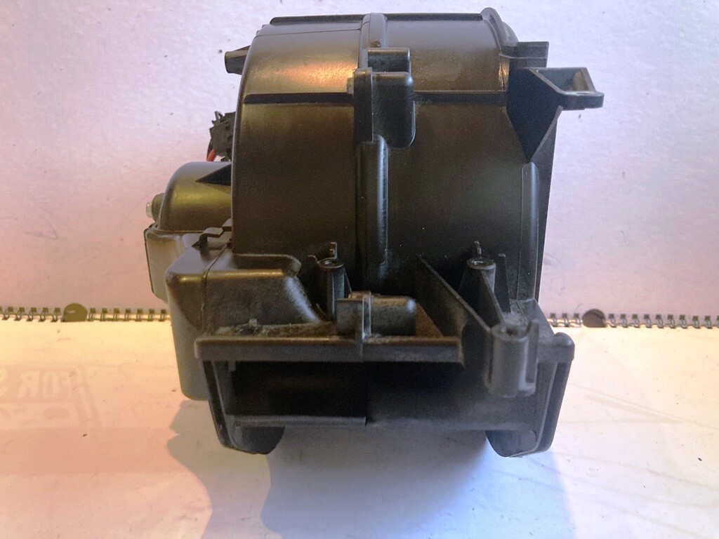 Audi A6 4F Bj.05/ gebr. Gebläsemotor Heizungsgebläse Lüftermotor ...