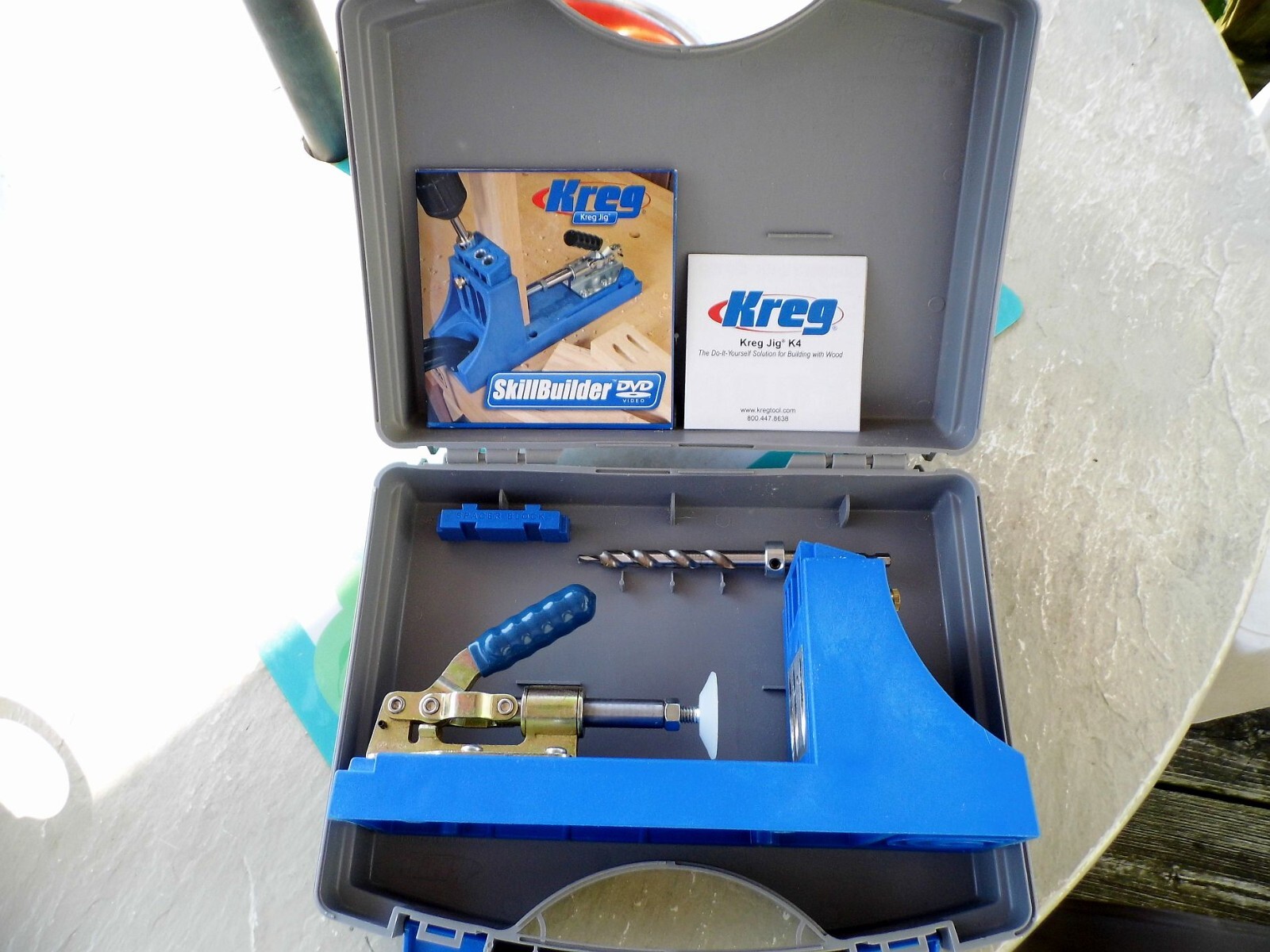 Kreg K4 Pocket Hole Jig with Drill Bit, Drive Bit, and DVD with Storage ...