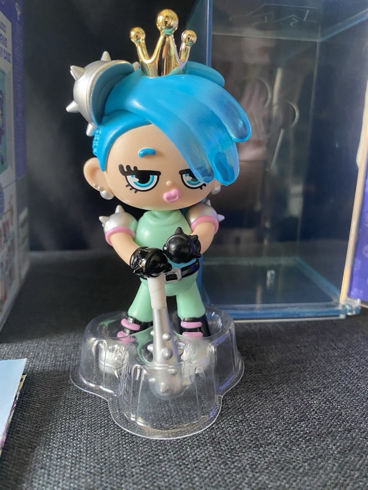 XOX Kweenie Fearless Kweens Series Kween Of Game Day Figure | eBay