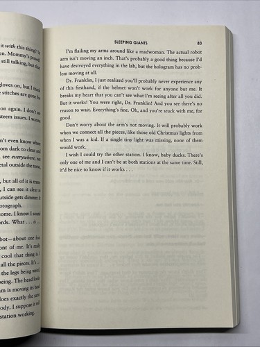 Sleeping Giants (The Themis Files Book 1) - Softcover - ARE - By Neuvel ...