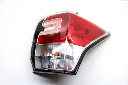 2017 SUBARU FORESTER RIGHT PASSENGER SIDE TAIL LIGHT 84201-SG140 OEM 17 ...