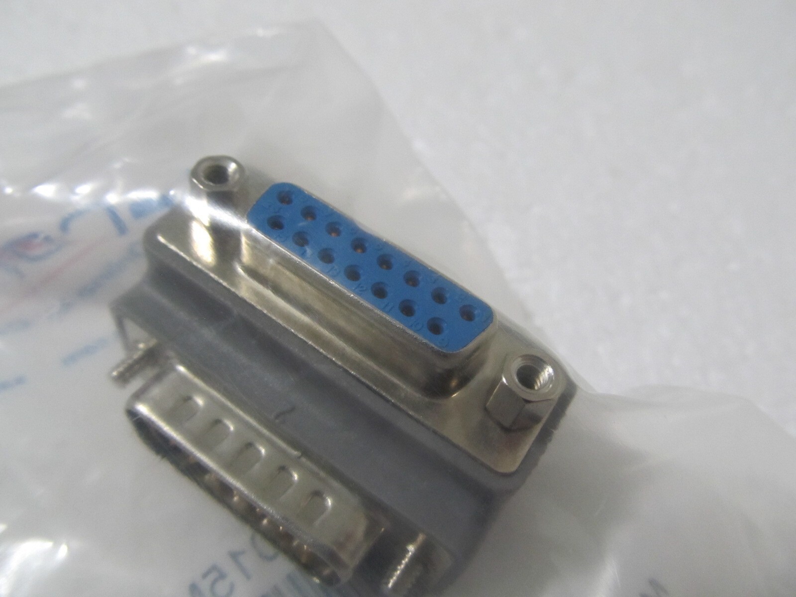 L-Com Low Profile Right Angle Adapter, DB15 Male / Female, Cable Exit 3 ...