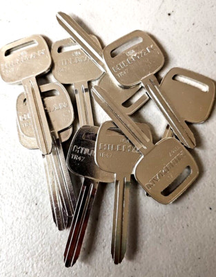 New 10 Pack Hillman Keys Toyota TR47, X217 Uncut Blank Ignition ...