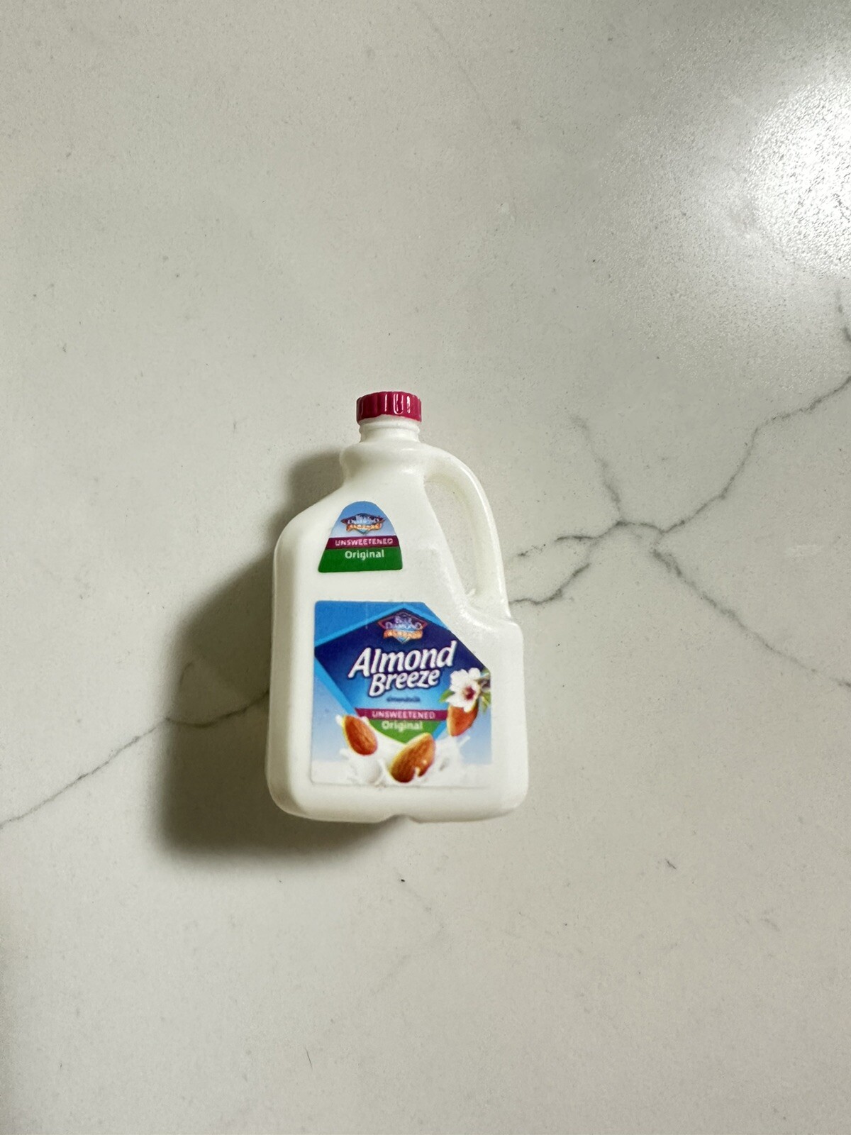 ZURU Mini Brands Almond Breeze Unsweetened Original Jug Milk Rare HTF ...