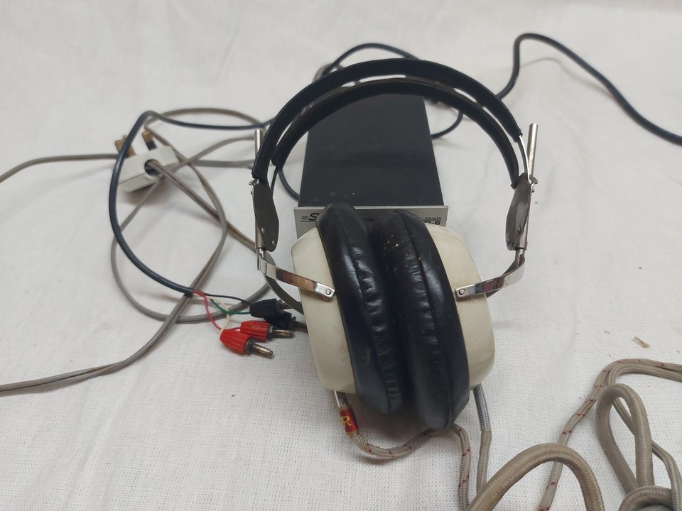 STAX SR3 electrostatic headphones with SRD6 energiser | eBay UK